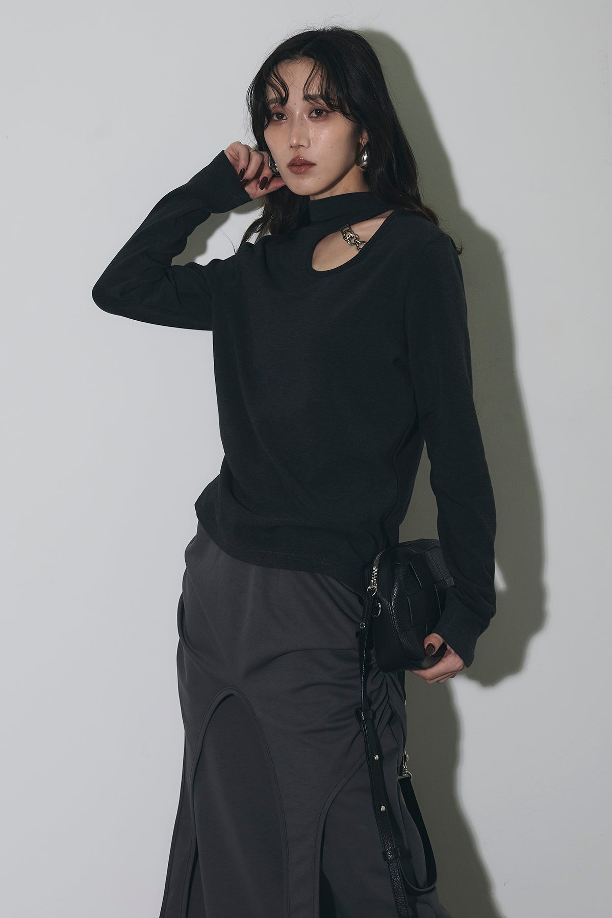 チェーンカットトップス – ANDREA&Co.